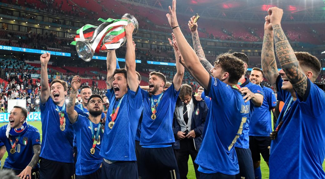Italians celebrate Euro 2020 victory as England comes up short
