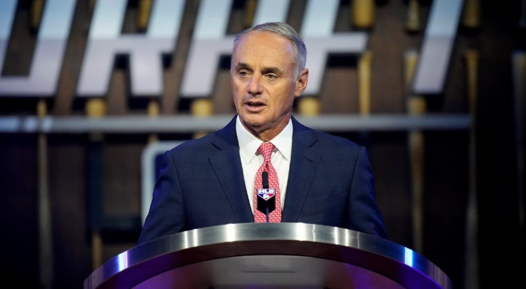 Manfred: Banning defensive shifts would restore offence in MLB