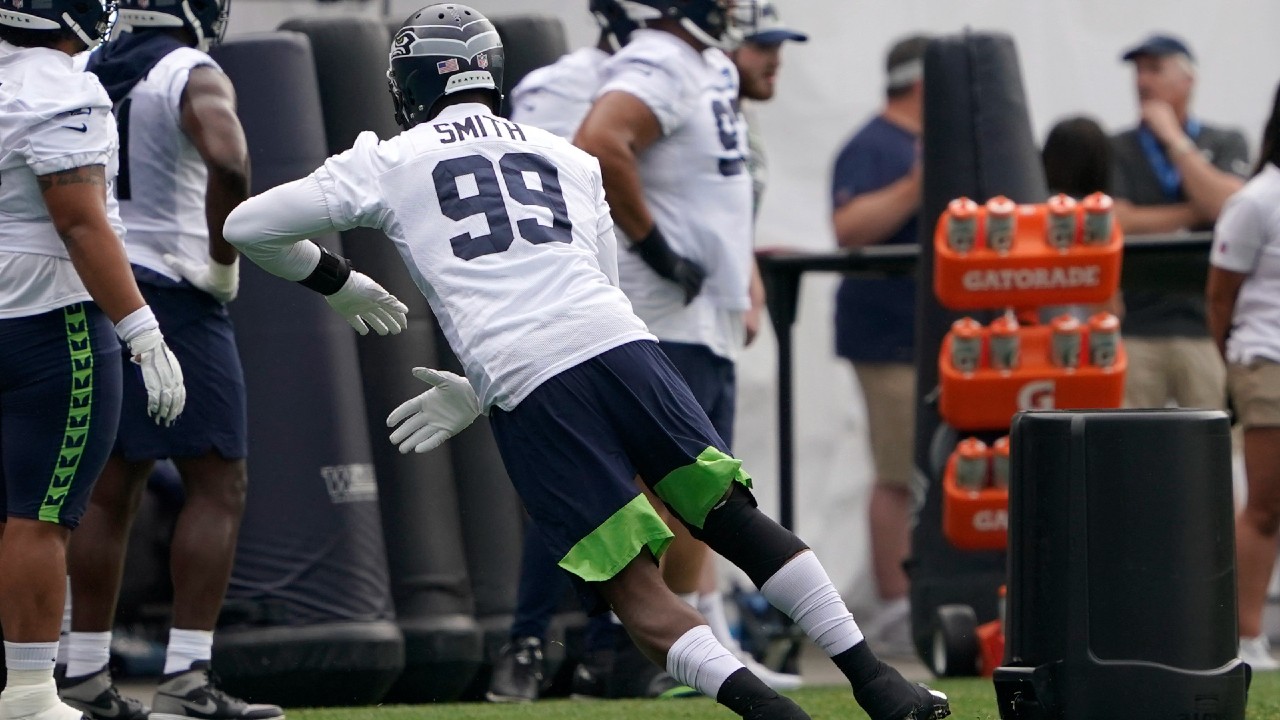 Aldon Smith on field now for Seahawks, but uncertainty awaits ...