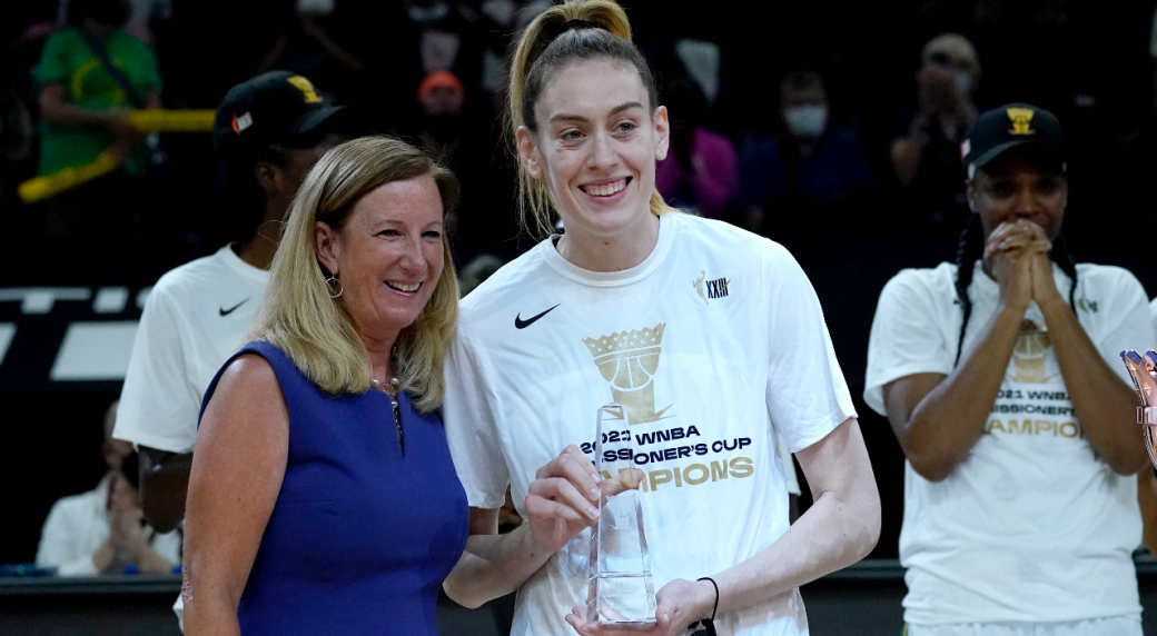 Stewart, Storm add to trophy case by capturing first-ever Commissioner ...