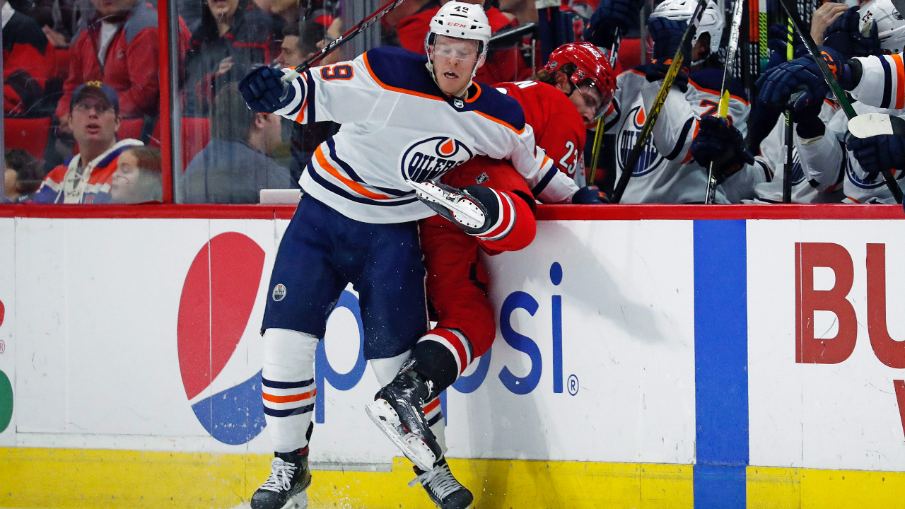 Oilers sign forward Tyler Benson to one-year contract extension