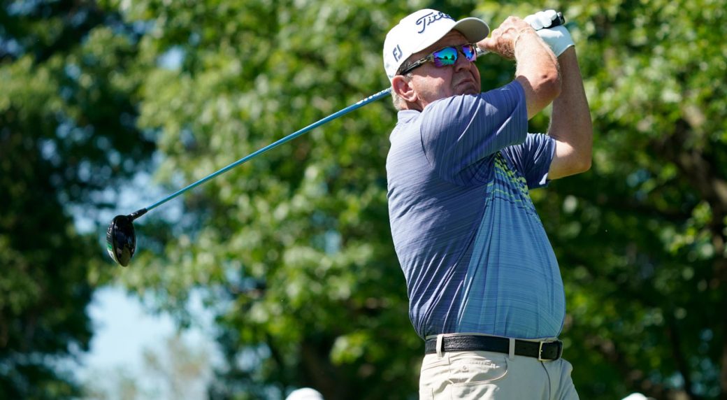 Mayfair shoots 8-under 62, leads Weir by stroke in Calgary