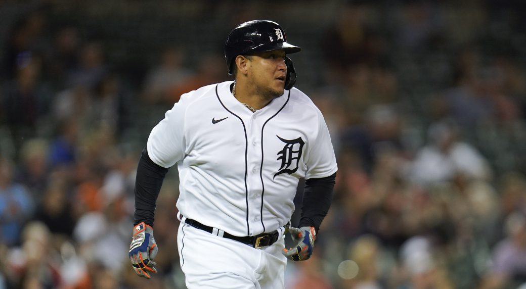 Cabrera hits ninth in row as Schoop, Tigers handle Rays
