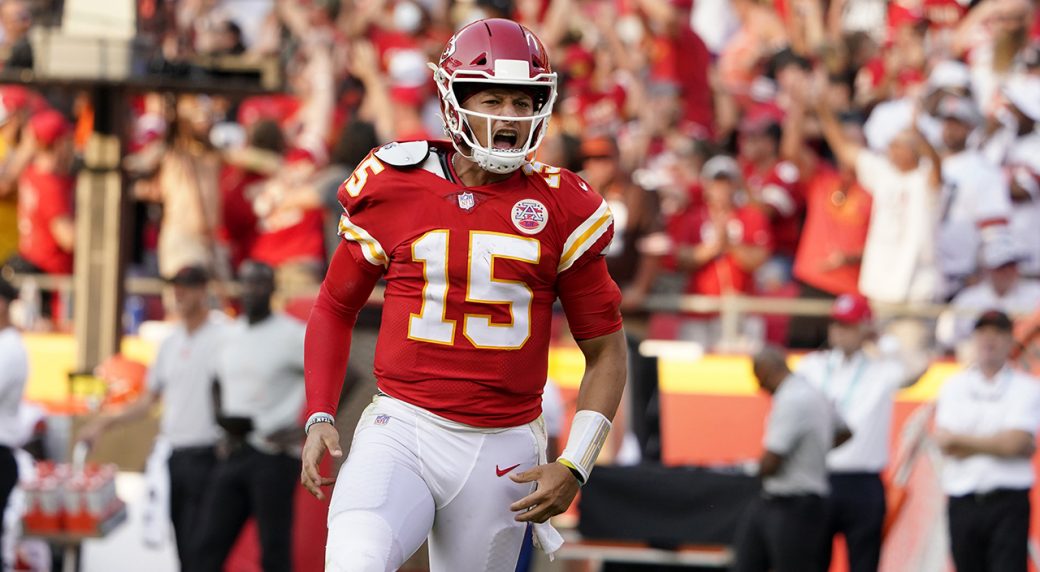Mahomes dazzles as Chiefs rally for victory over Browns