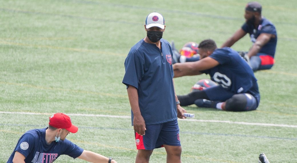 Alouettes head coach Khari Jones tests positive for COVID-19