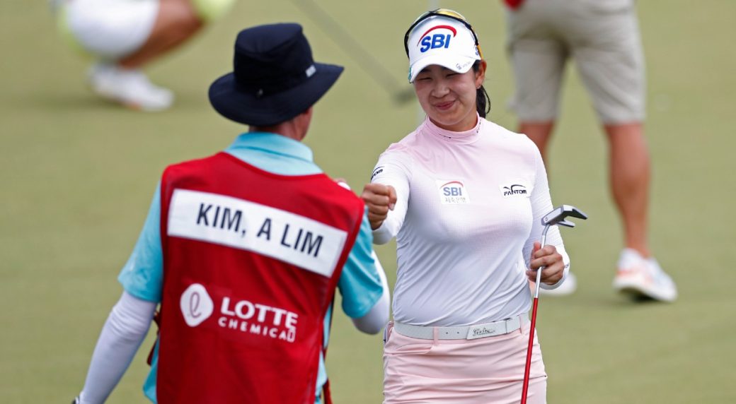 Crowded leaderboard to start at Walmart Northwest Arkansas Championship