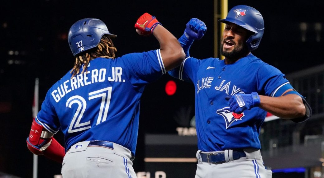 Semien's record-tying homer powers Blue Jays to much-needed win over Twins