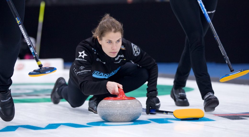 Hasselborg hangs on to beat Jones and earn first win at GSOC Masters