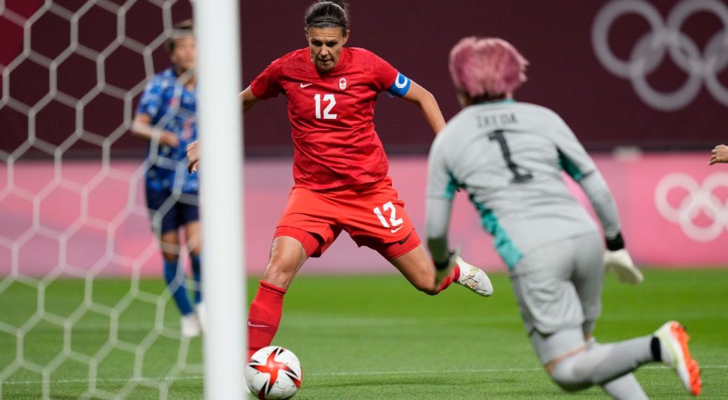 Christine Sinclair one of three Canadians up for Ballon d'Or award
