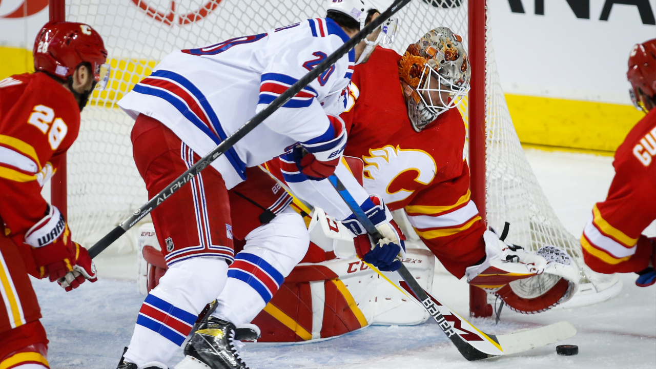 With raucous passion and endless boos for Fox, Flames fans spur Calgary ...