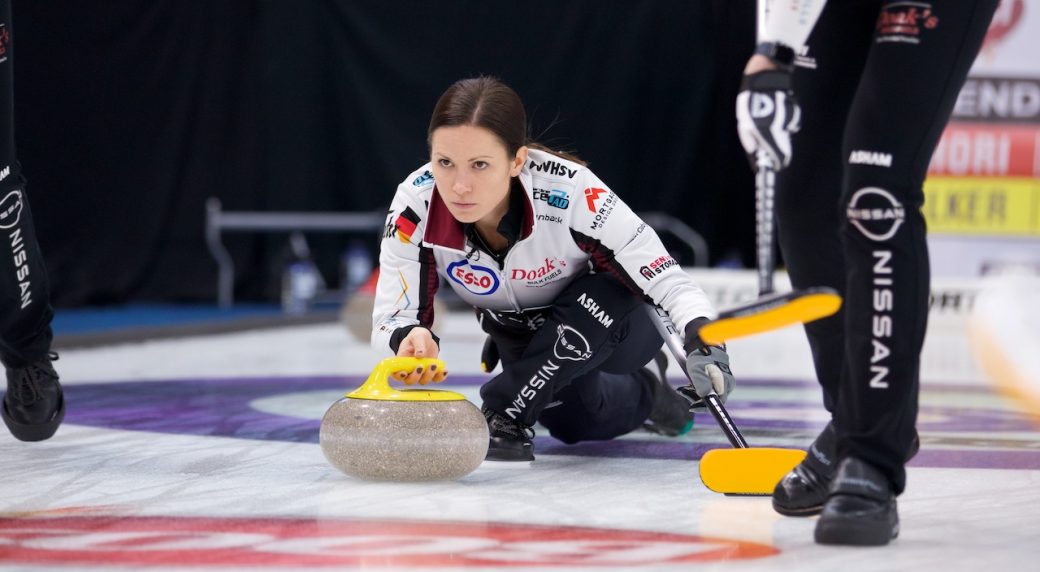 Walker eliminates Einarson in C brackets of GSOC Boost National