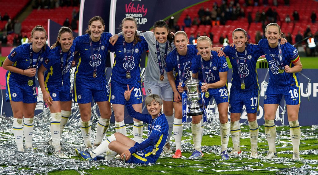 Canada's Fleming adds to trophy case as Chelsea's women complete ...