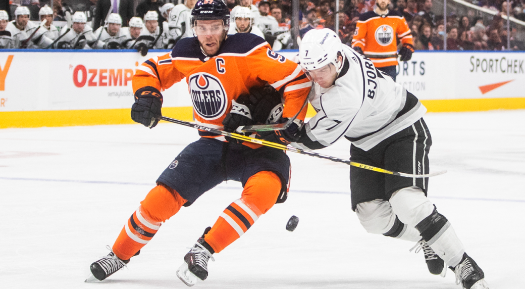 McDavid game misconduct opens door to three power-play goals, Kings win