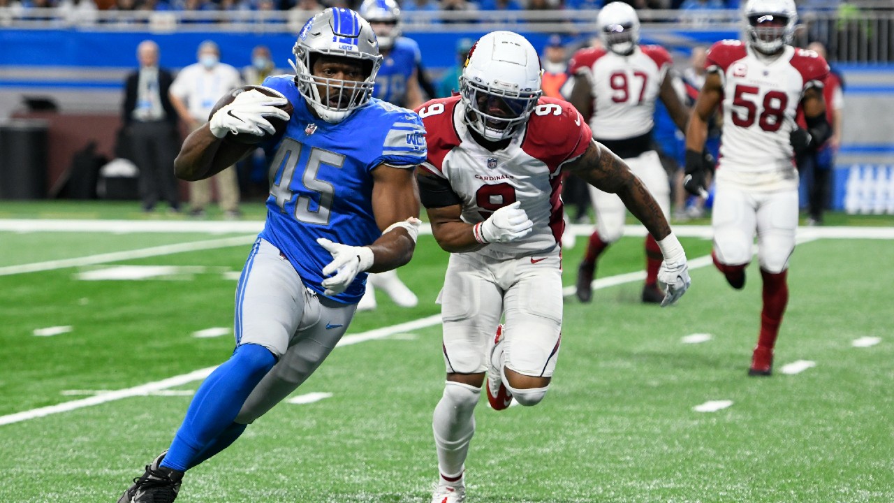 NFL Sunday Roundup: Lions stun Cardinals, Packers win division ...