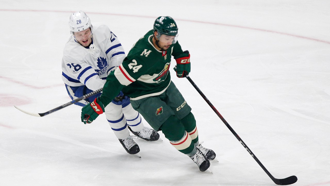 Wild snap Maple Leafs' five-game win streak with shootout triumph ...
