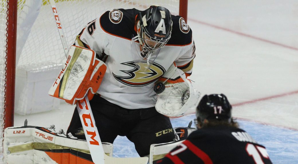 Gibson makes 44 saves as Ducks hold on to beat Senators
