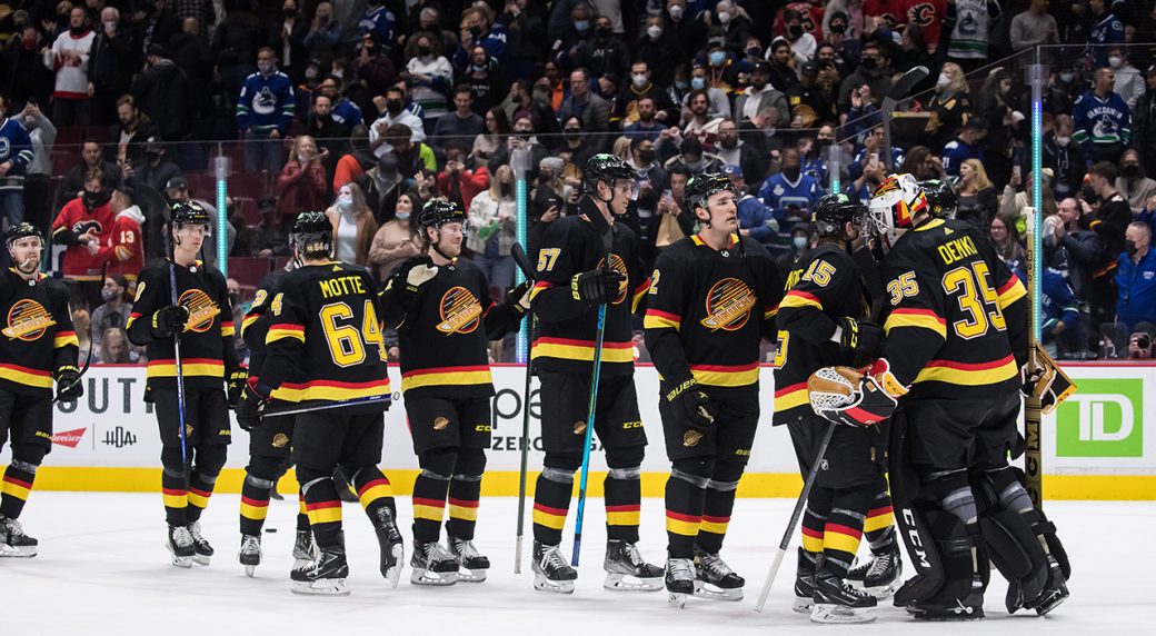 Decked out in vintage gear, Demko and Canucks rekindle fond memories of '94