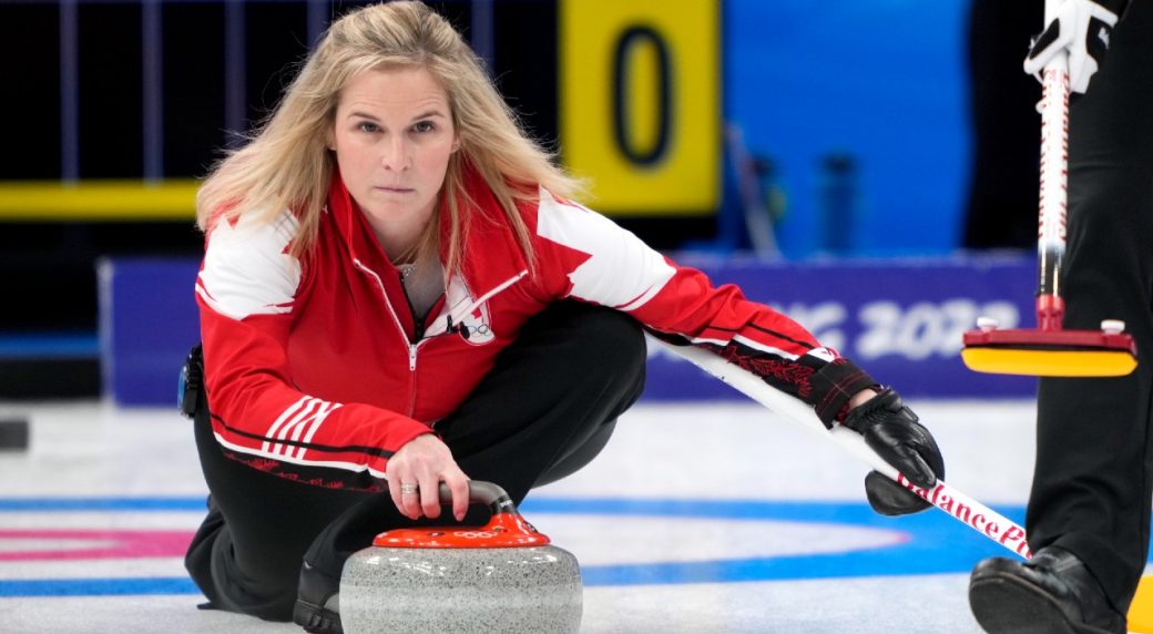 Canada's Jennifer Jones grabs critical win over U.S. in Olympic curling