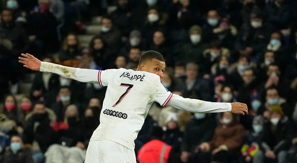 Ligue 1 leaders PSG again relies on Mbappe for late win