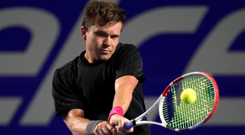 Kozlov upsets Dimitrov, next faces Nadal at Mexican Open