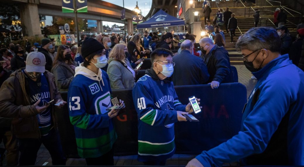 Canucks to return to full capacity crowds Saturday vs. Ducks