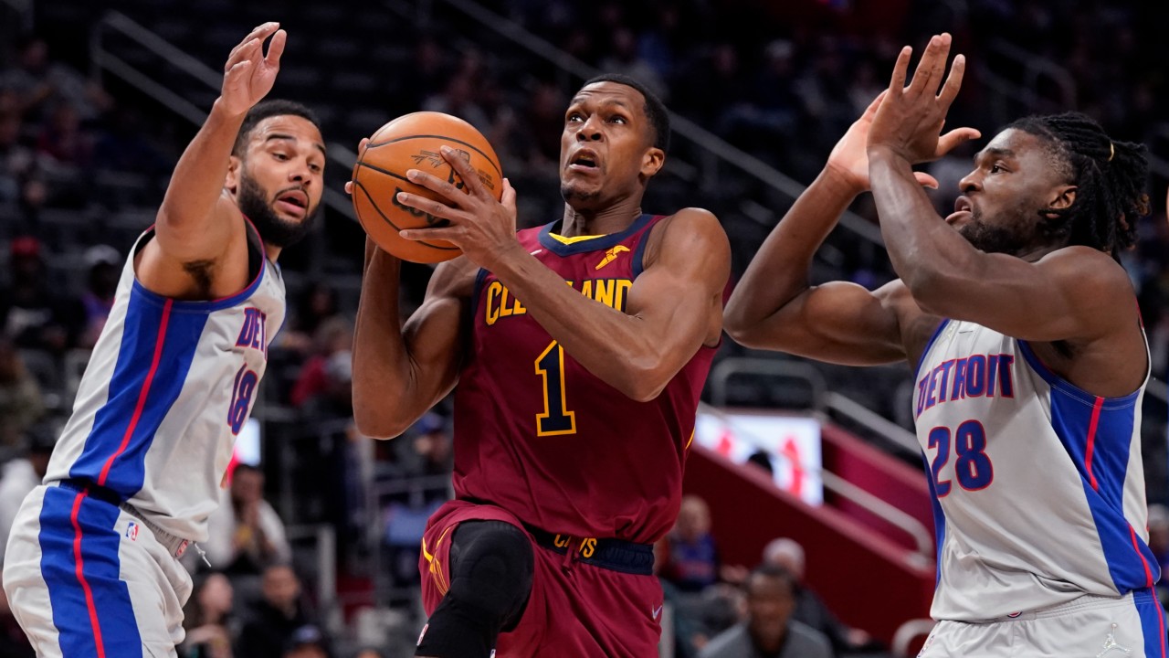 Cavaliers' Rajon Rondo will miss at least two weeks with sprained toe ...