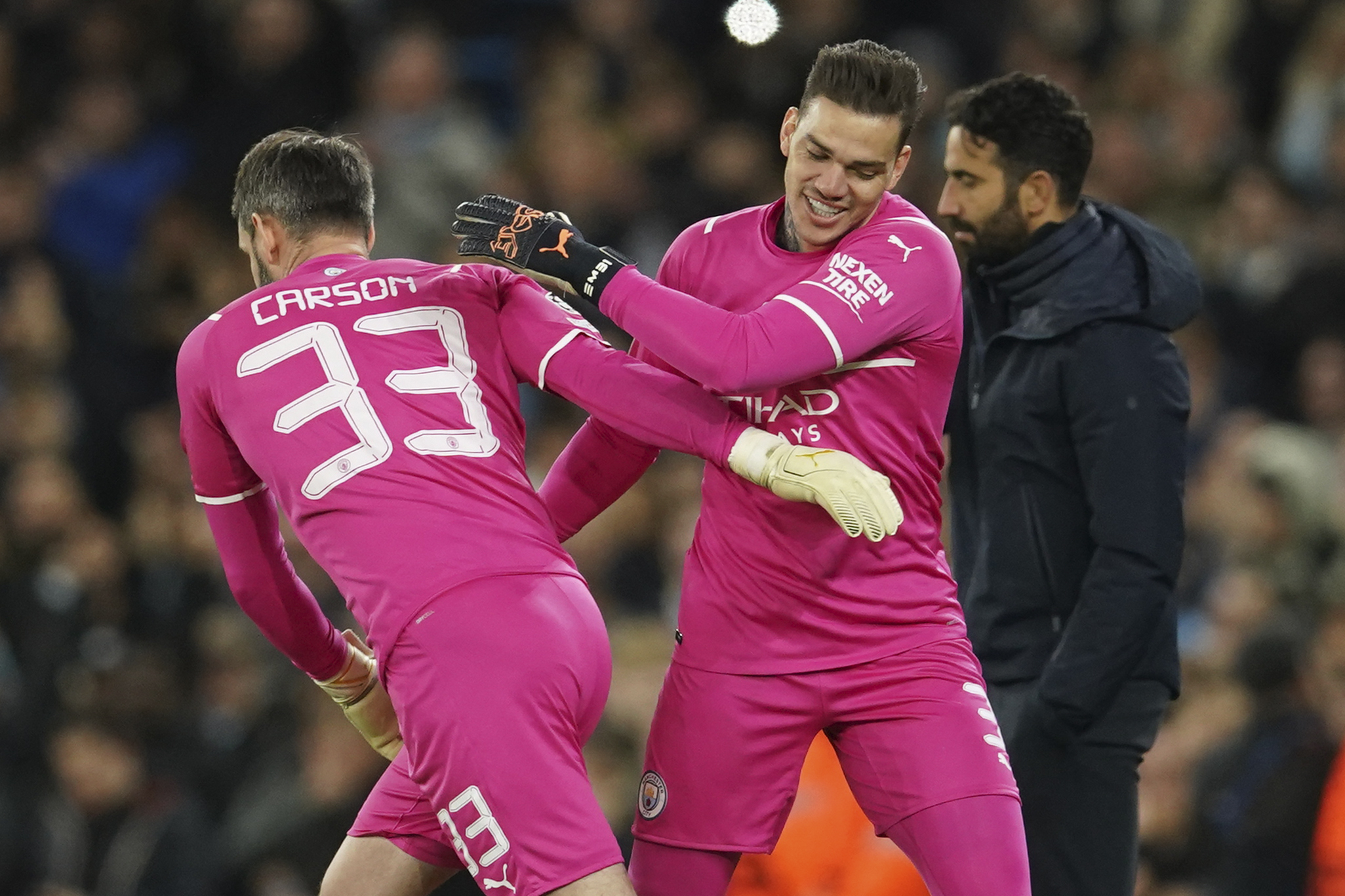 Carson makes rare CL appearance as Man City reaches quarters - Sportsnet.ca