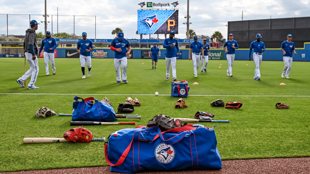 'Boys of Summer are back': Blue Jays players arrive ahead of spring ...