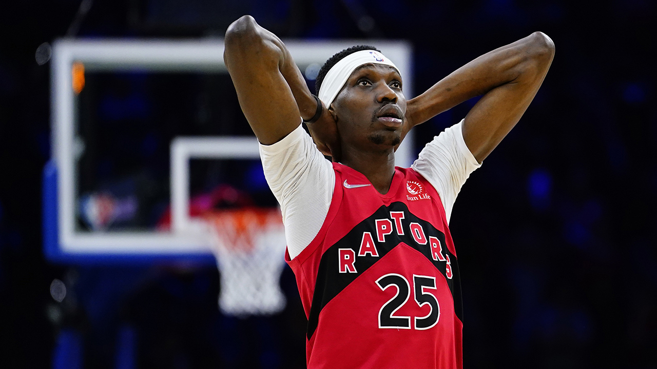 Raptors' Boucher suffers partial MCL tear, not expected to require ...