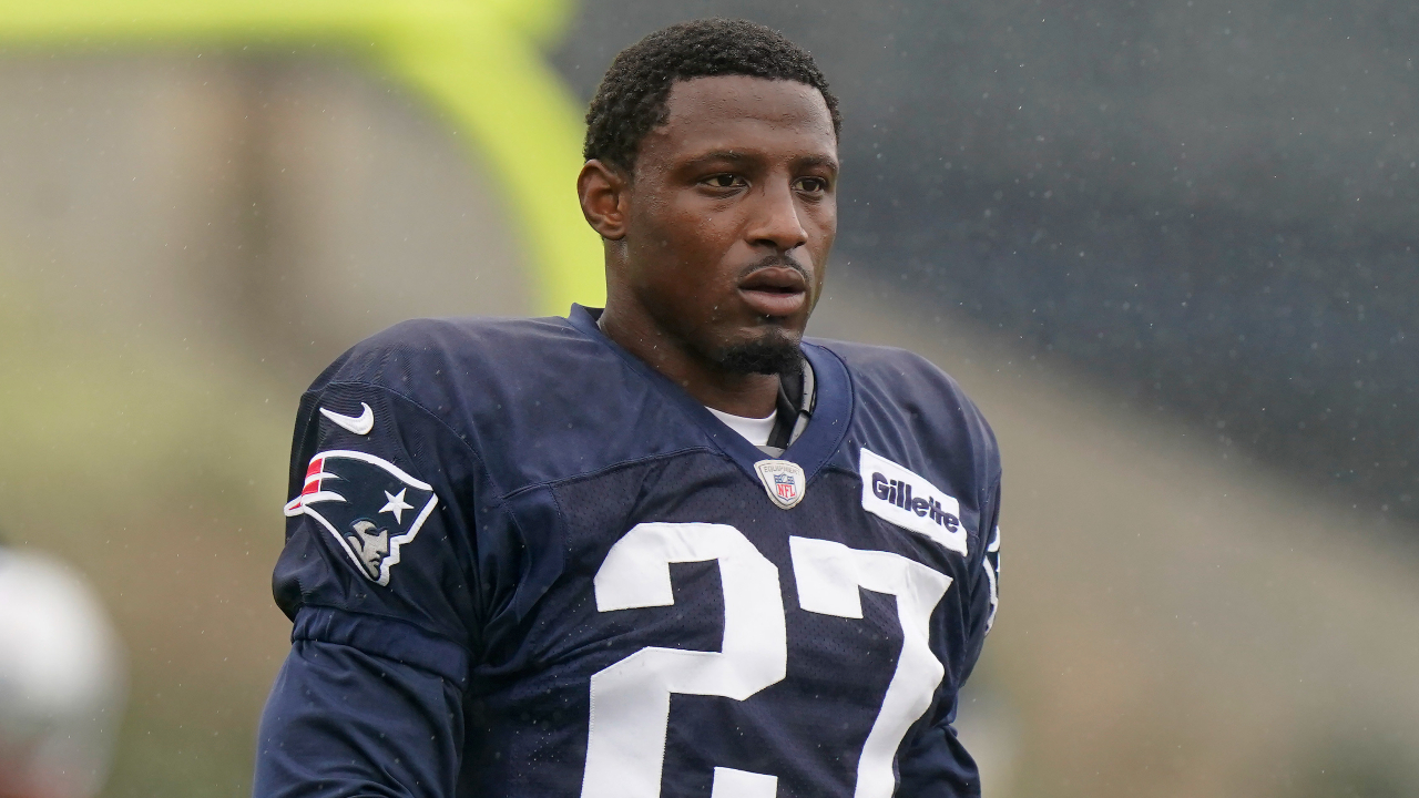 Report: Cornerback JC Jackson agrees to five-year deal with Chargers ...