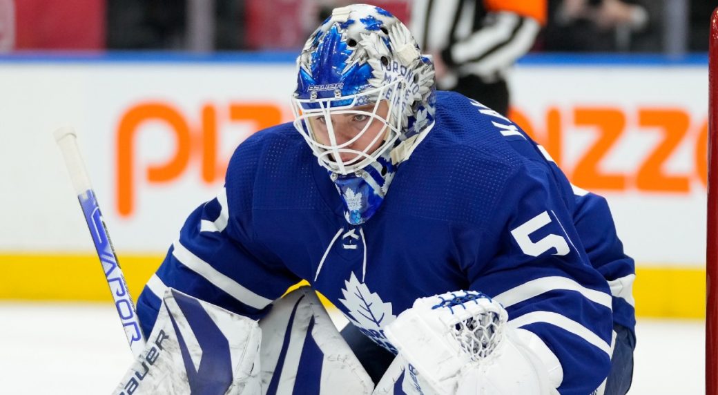 Kallgren to start for Maple Leafs against Coyotes, Nylander remains in ...