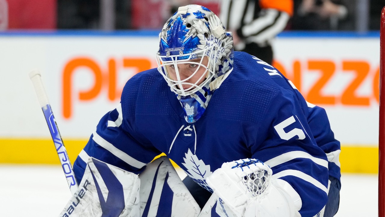 Kallgren to start for Maple Leafs against Coyotes, Nylander remains in ...