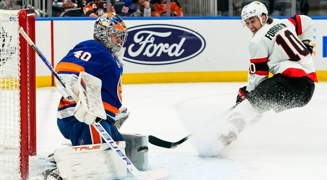 Islanders' Semyon Varlamov shuts out visiting Senators