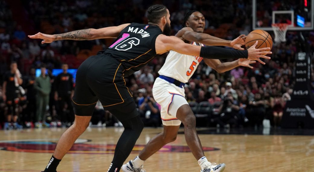 Immanuel Quickley scores 20 points in fourth quarter, Knicks stun ...