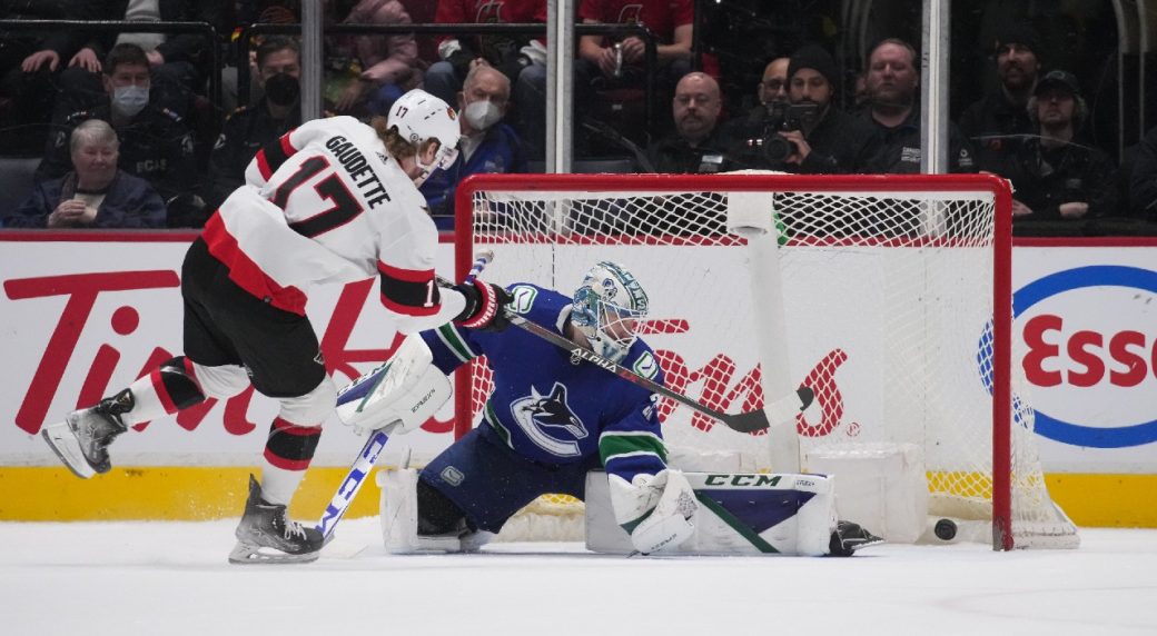 Senators snap Canucks' six-game win streak with shootout victory