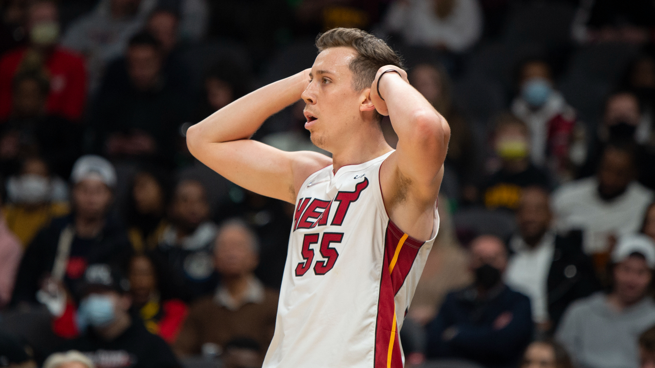 NBA Pre-Season Roundup: Heat trim Grizzlies, Rockets dunk Raptors ...