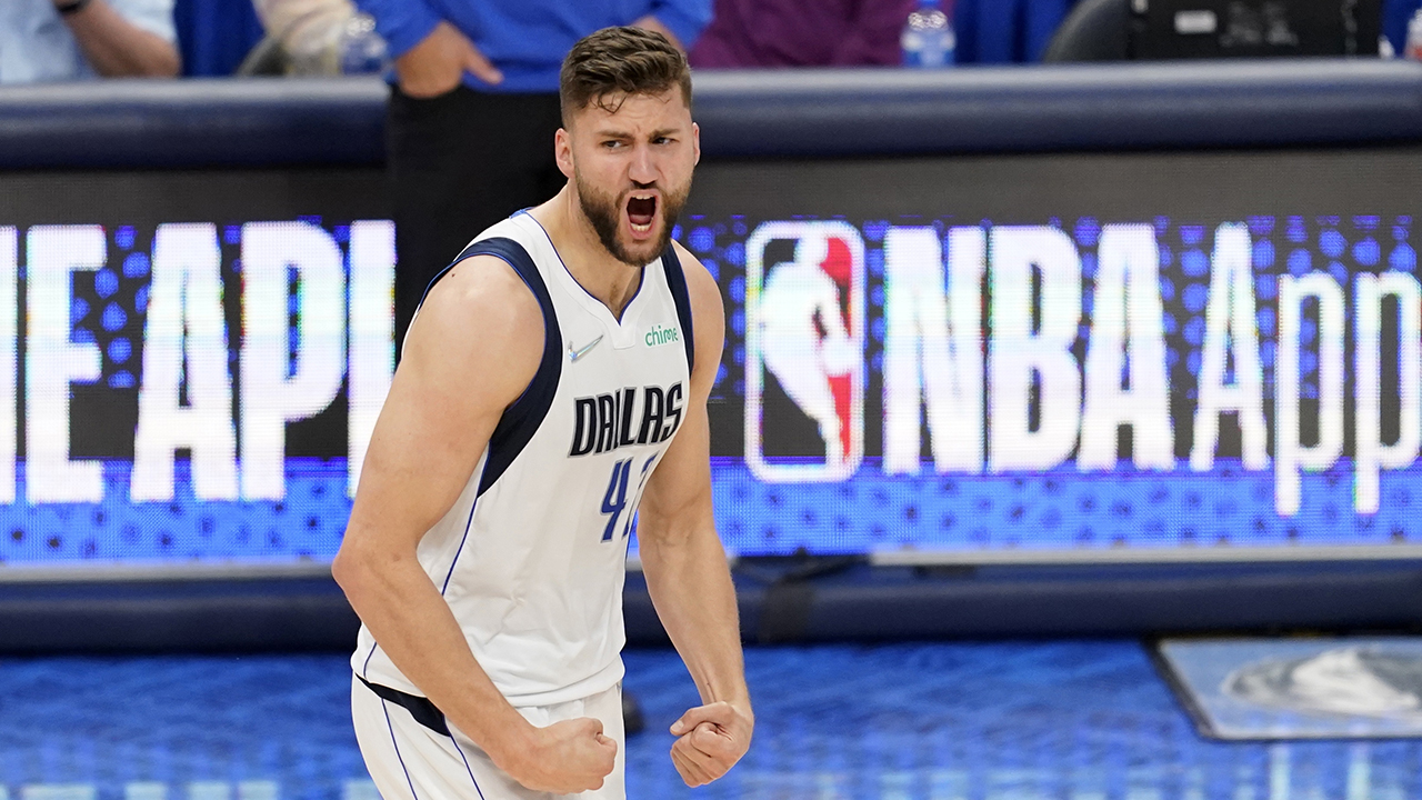 Maxi Kleber, Mavericks agree to $33 million contract extension ...