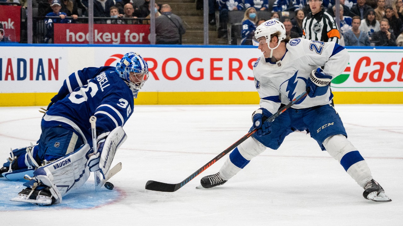 Lightning's Brayden Point suffers leg injury in Game 7 win over Maple ...