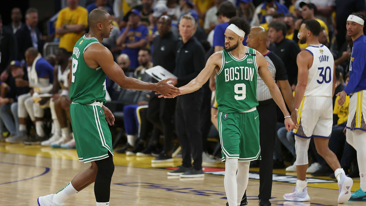 Celtics use big comeback in fourth quarter to beat Warriors in Game 1 ...