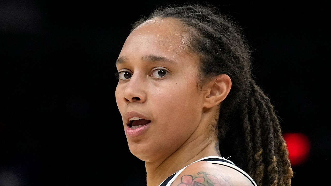 Brittney Griner chosen as honourary WNBA All-Star starter - Sportsnet.ca
