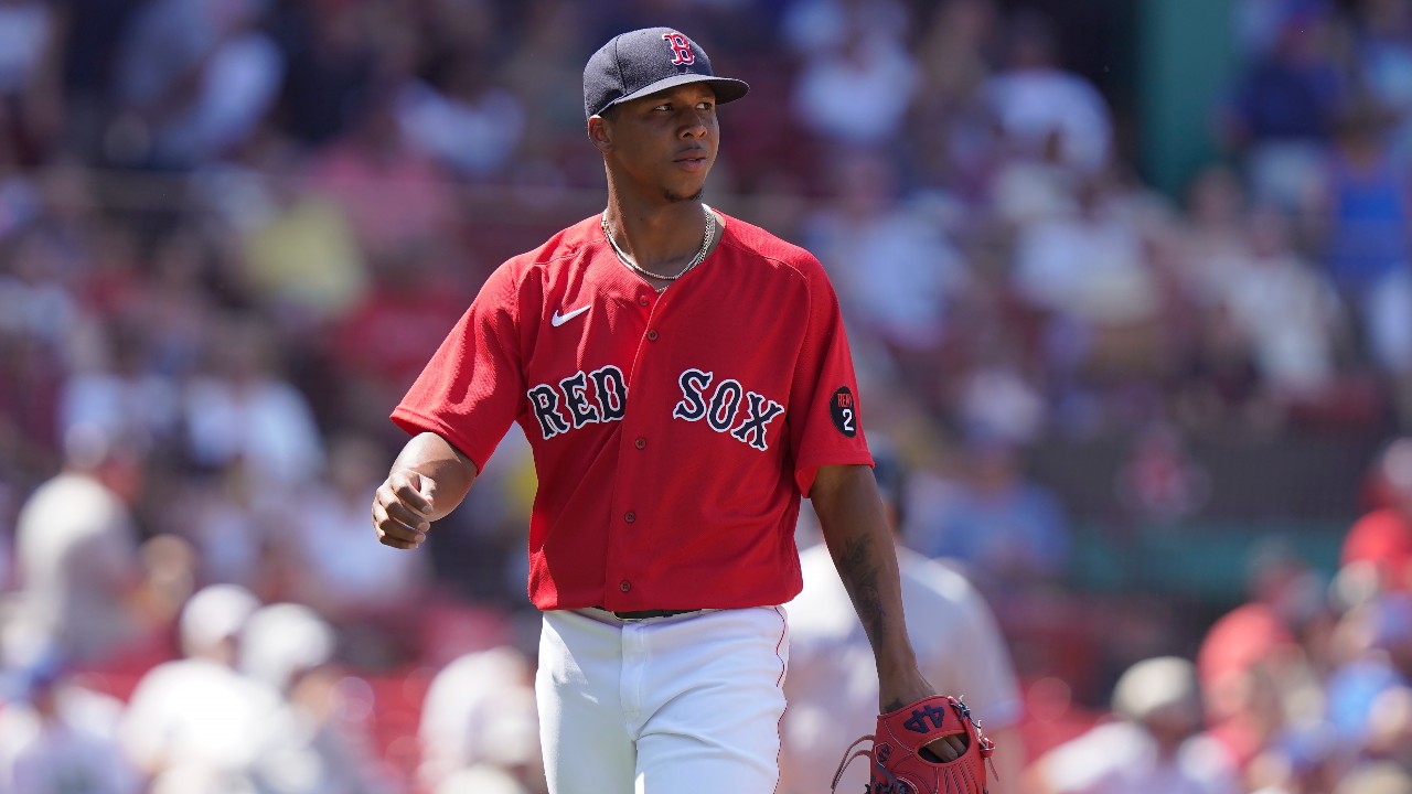 Boston's Bello has $24.2M in award bonuses in $55M, six-year deal ...