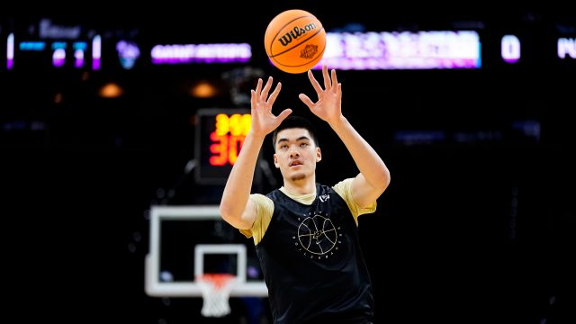 Canada’s Edey leads Purdue to No. 1 NCAA Basketball ranking