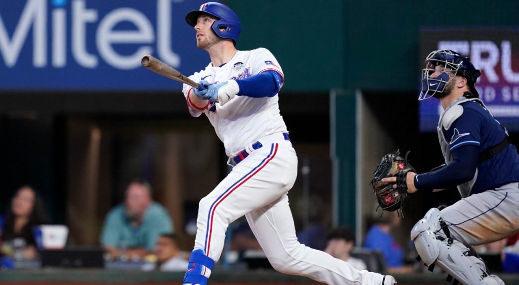 Rangers catcher Mitch Garver opts for surgery, spring return