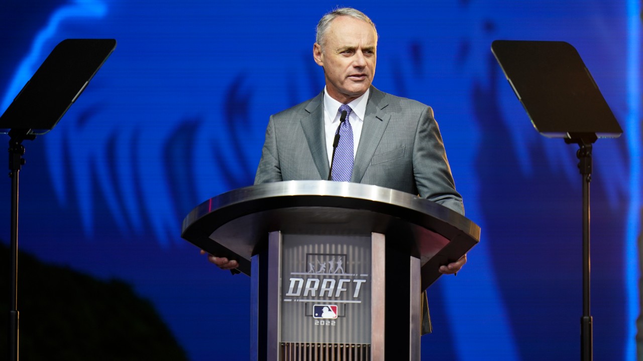 Manfred to senators: antitrust exemption stops city switches - Sportsnet.ca