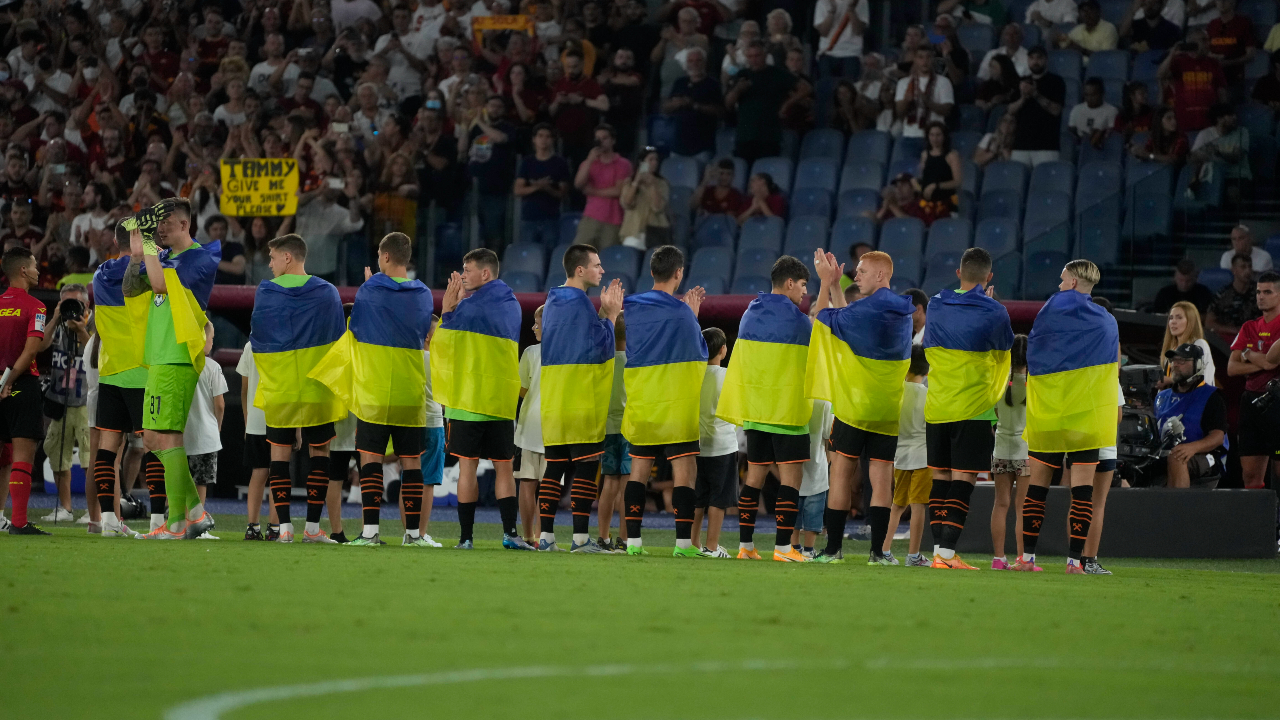 Ukraine soccer league defies Russian invasion to begin season ...
