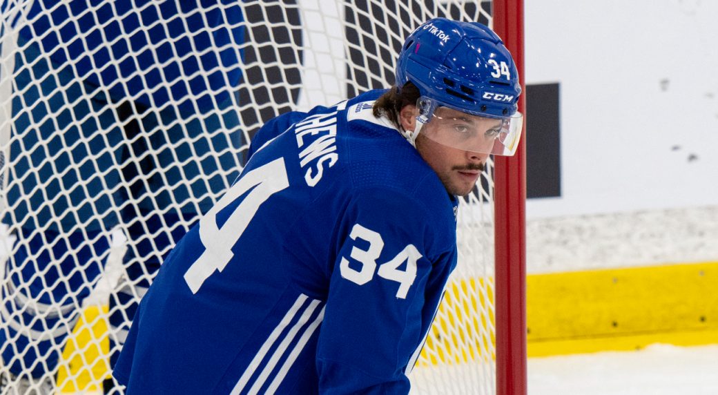 Maple Leafs' Auston Matthews 'fine' after blocking shot at practice