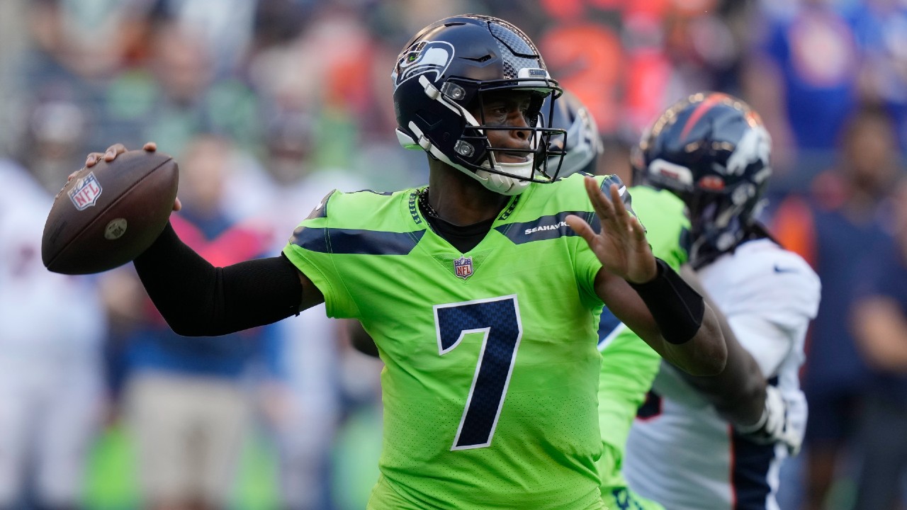 Seahawks, QB Geno Smith reach agreement on 3-year deal - Sportsnet.ca