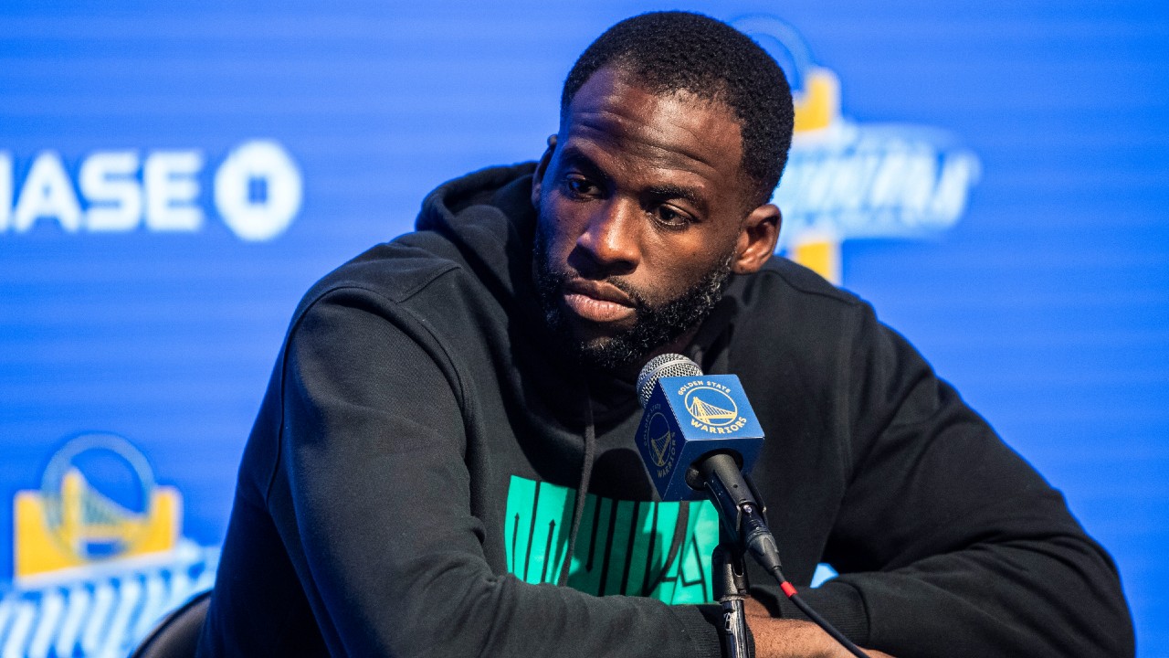 Green rejoins Warriors at practice for first time since punching Poole ...