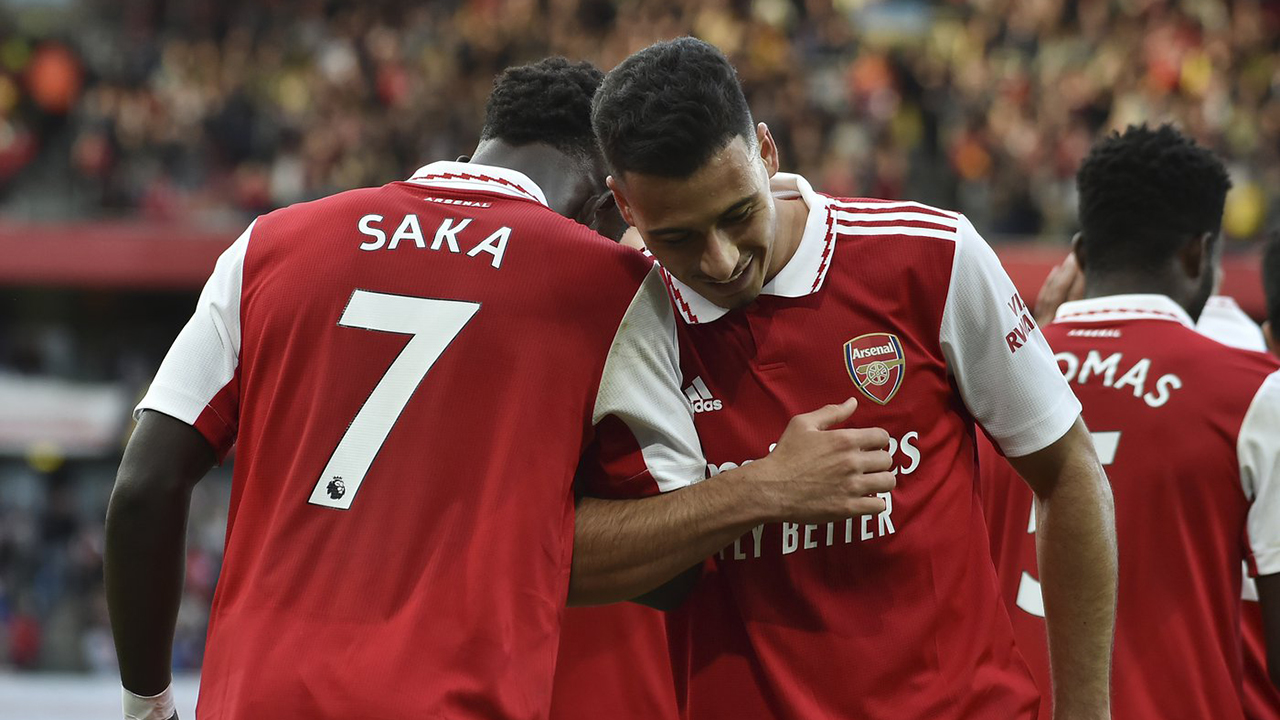 Saka's goals keep Arsenal top of Premier League in win over Liverpool - Sportsnet.ca