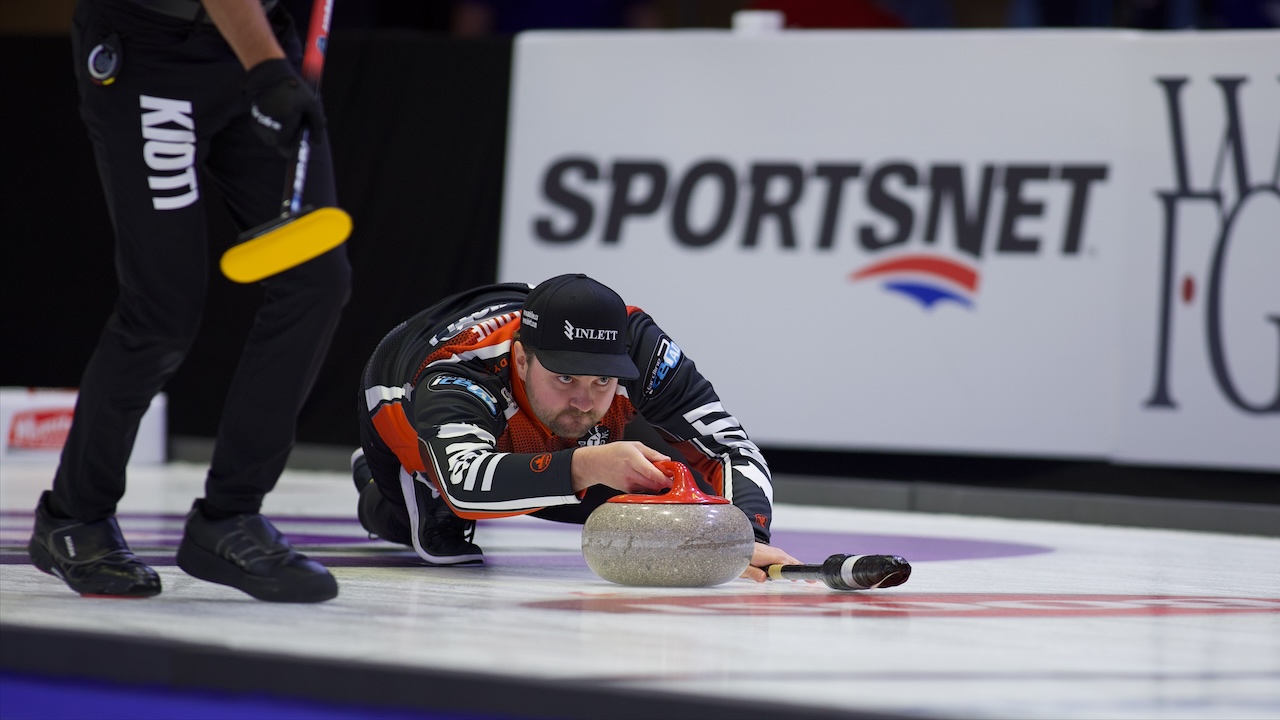 Dunstone ousts Koe in men's quarterfinals of GSOC's Boost National ...